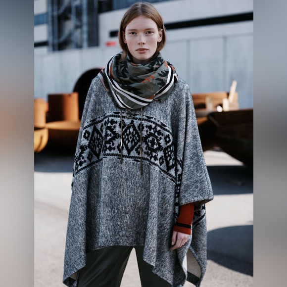 Zara | Sweaters | Zara Poncho | Poshmark